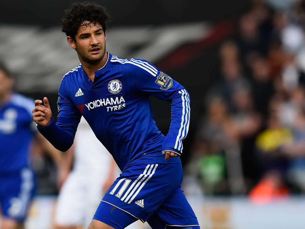 Alexandre pato chelsea store