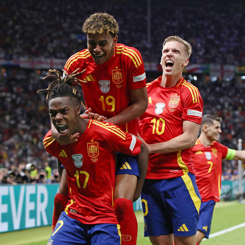 Die Top-Elf der Fußball-EM 2024: Spanien dominiert, ein DFB-Star dabei Die Top-Elf der Fußball-EM 2024: Spanien dominiert, ein DFB-Star dabei